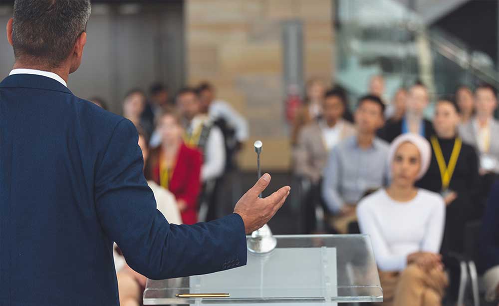 Getting On the Stage – Getting off the Stage Fear! - Garden City University